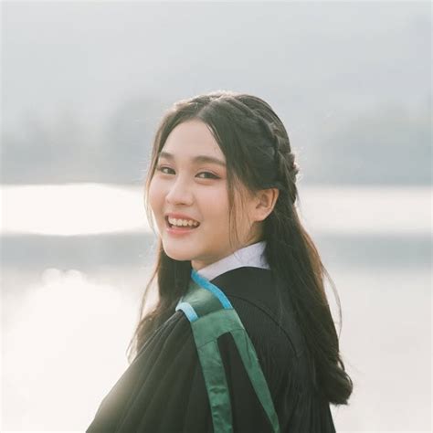 Chinnaporn B Chalingching Threads Say More