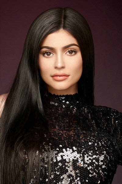 Kylie Jenner About Entertainmentie