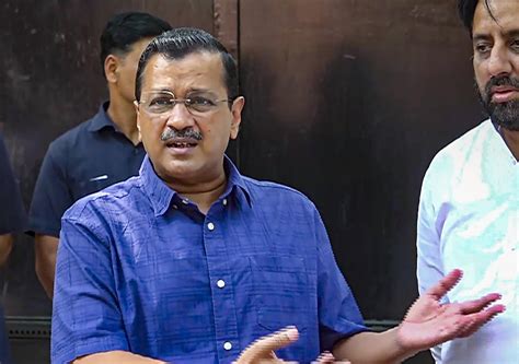 Court Directs Cm Kejriwal To Appear Before It After Fresh Complaint By