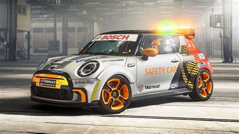 Electric Mini Pacesetter Wont Make Production But It Makes Evs Exciting