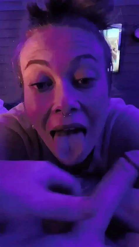 Throat Training While Holding The Camera Scrolller