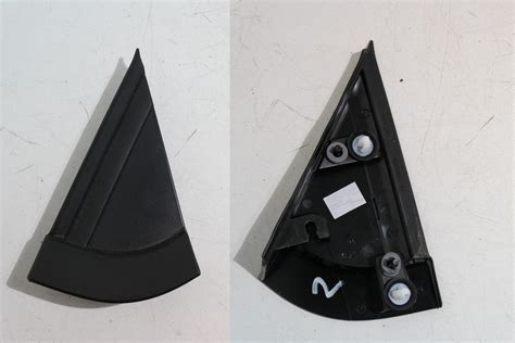 L Front Panel Driehoekje Boven Scherm/ 9813323880;; - ONGESPOTEN ZWART ...