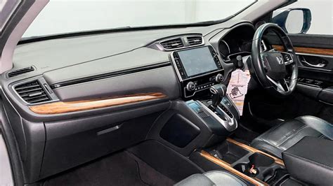 Kelebihan Honda Cr V Turbo Suv Mewah Harga Sudah Terjangkau Carsome