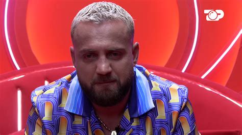 Motra Dhe Mbesat Përshëndesin Luizin Nga Shba Ai Përlotet Surprizohet