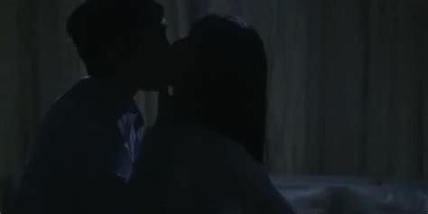 Jeong Seo Yoon In Outing 2015 Sex Scene