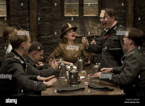 Diane Kruger Inglourious Basterds Stock Photo Alamy