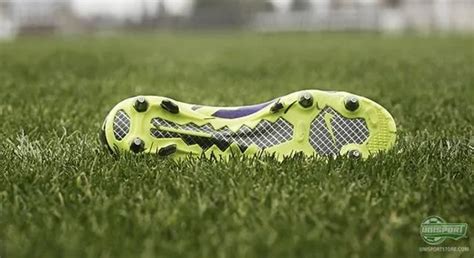 Nike Sg Pro Stud Configurations On Top Models In The Hi Vis Collection