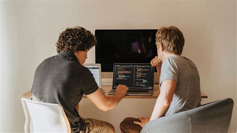 Dibimbing Id Panduan Belajar Golang Untuk Pemula Sampai Mahir 2025