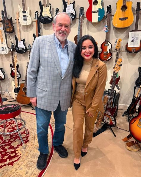 Daniela Dehaghani Danieladehaghanitv • Instagram Photos And Videos