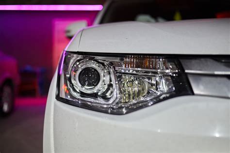 Mitsubishi Outlander — Светодиодные би-модули — HotFix на DRIVE2