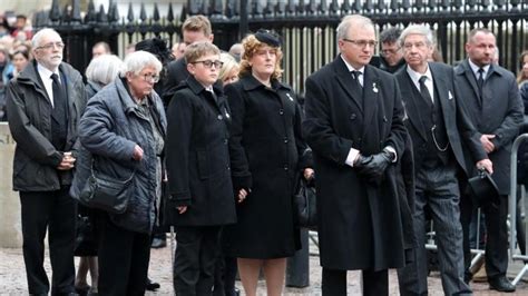 Stephen Hawking Son Robert