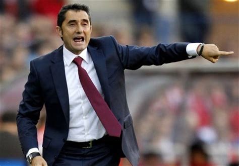 والورده گل مسی باعث شد نفس راحتی بکشیم اینیستا استاد است تسنیم