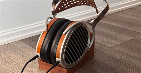 Hifiman Headphone Stand He Arya Por Technickal D Descargar Modelo Stl Gratuito