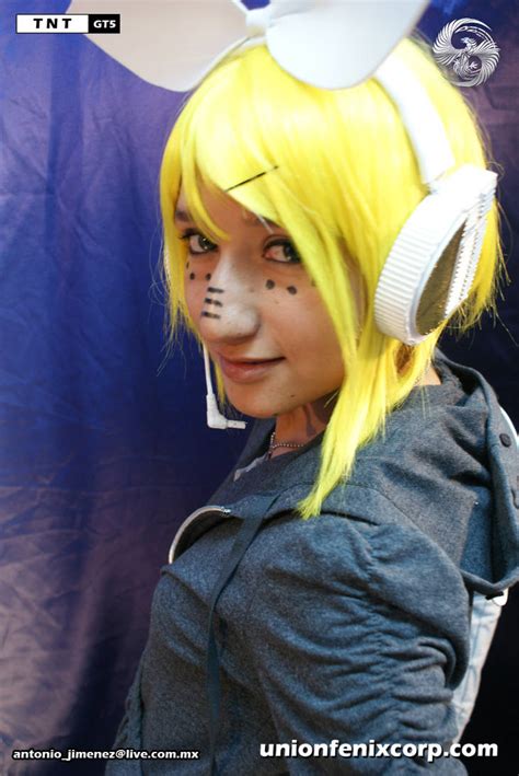 Kagamine Rin 2 By Meltdownparadise777 On Deviantart