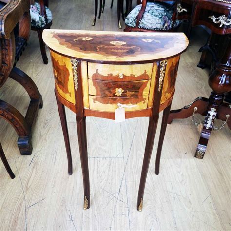 Шкафове скринове витрини Старинни и Антични мебели ФЛАНДРИЯ Пловдив