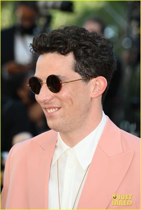 Josh O Connor Makes His Cannes Film Festival Debut In A Pink Suit Photo 4585524 Photos