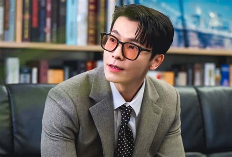 Song Ha Yoon Lee Dong Hae Star In K Drama Oh Youngsim A Rocky Update Of 1990s Series Based On