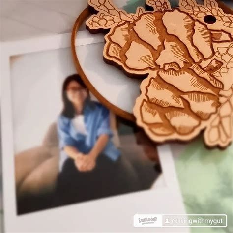 About Zenette Medium