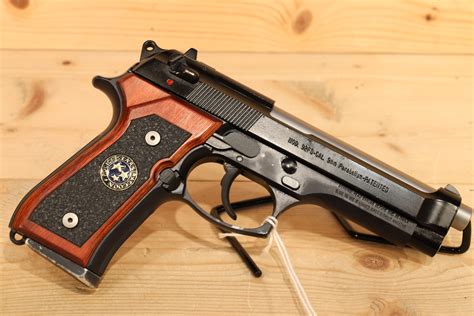 Beretta 92fs 9x19mm Adelbridge And Co Gun Store