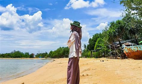 Pantai Pailus Jepara Sebuah Oase Ketenangan Di Tepian Jawa Tengah