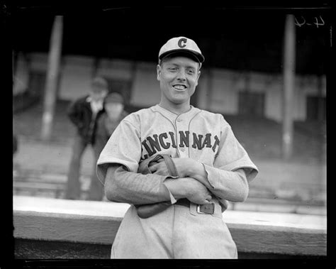 Cincinnati Red Si Johnson Digital Commonwealth