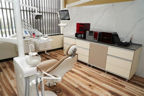 Во Клиника Жан Митрев Прецизна дигитална стоматологија Zan Mitrev Clinic