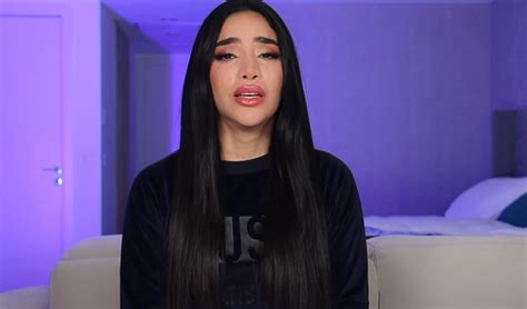 Kimberly Loaiza Llora Desconsolada En Video De Jd Pantoja