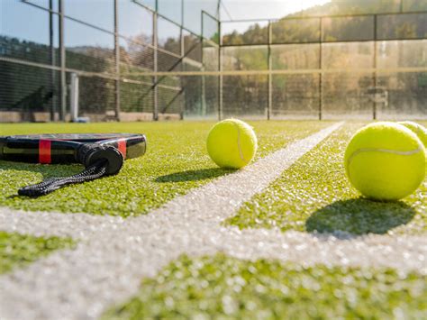 What Is The Difference Between Artificial Turf And Natural Turf Grassman Artificial Grass