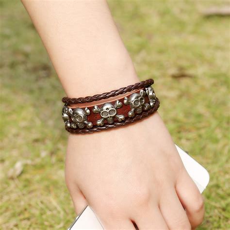 Skull Rivet Multilayer Woven Bracelet On Luulla