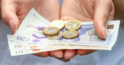 Apprentice Minimum Wage Should Be Linked To Age Says Low Pay Commission Rukeducation