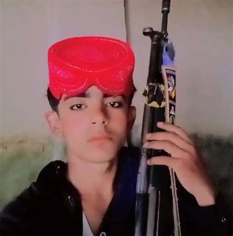 علی۔خان عباسی