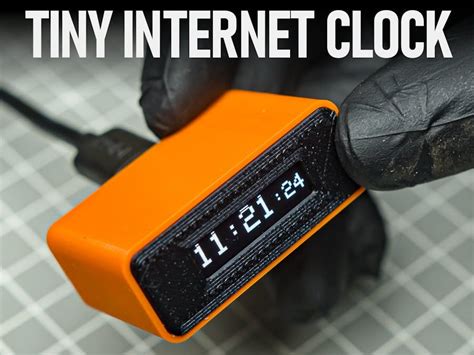 Tiny Internet Clock