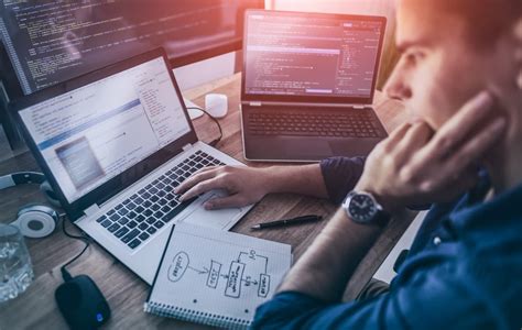 Top 7 Cybersecurity Projects For Beginners In 2025
