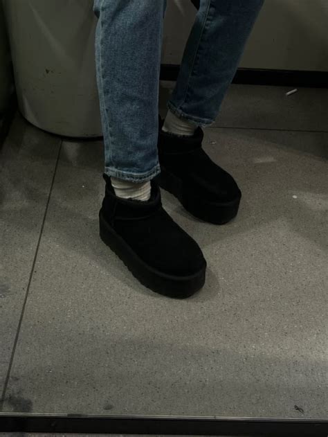 Ugg Ultra Mini Flatform Black In 2024 Black Uggs Uggs Mini Outfit