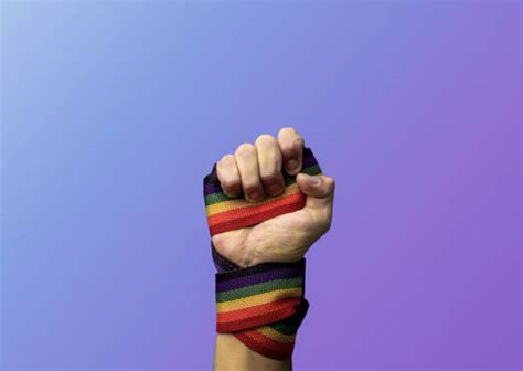 420 Gay Pride Fist Fotos De Stock Imagens E Fotos Royalty Free Istock