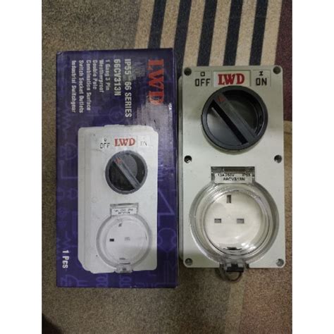 Weatherproof Switch Socket 13a Ip55 Shopee Malaysia