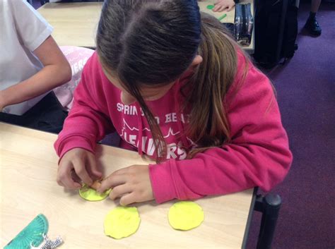 Year On Twitter More Fossil Making After Learning How Fossils Are Formed Https T Co