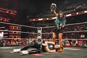 Becky Lynch Loses To Lyra Valkyria In Wwe Ic Title Match At Backlash