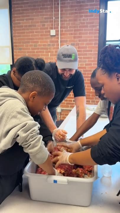 Sonic Unveils Unicorn Dream Slush With Wish Awakening Horn Straws