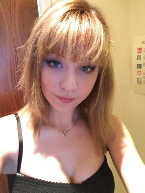 Pretty Blonde In Tight Dress Porn Pic