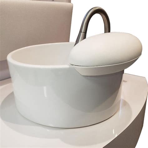 Pedicute Pedicure Spa Salon Interiors