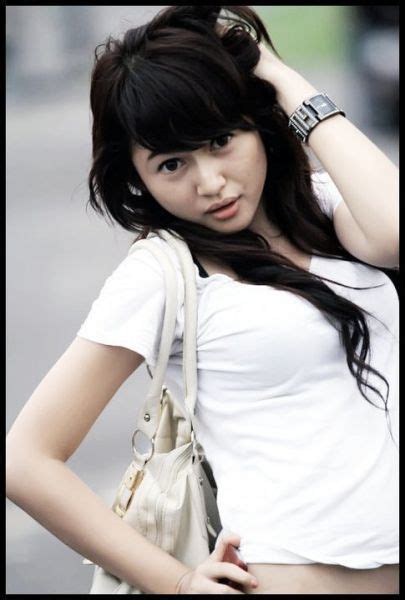 Kutukan Dewata GADIS SUNTI YANG MENGGODA COMELNYAAAA HEHEHEHEHE