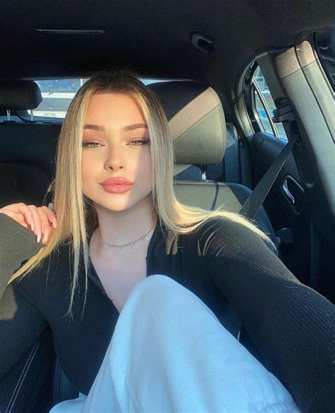 Selfies Poses Girls Selfies Girl Photo Poses Girl Photos Insta