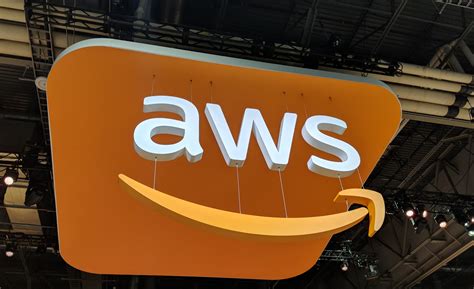 with its snowball edge aws now lets you run ec2 on your factory floor