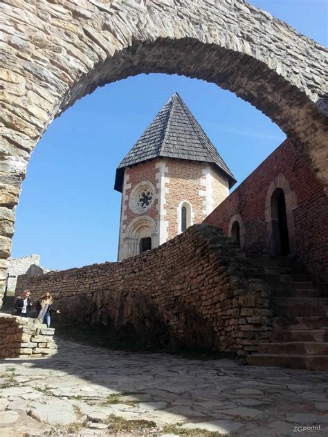 Medvedgrad Srednjovjekovna Utvrda I čuvar Zagreba