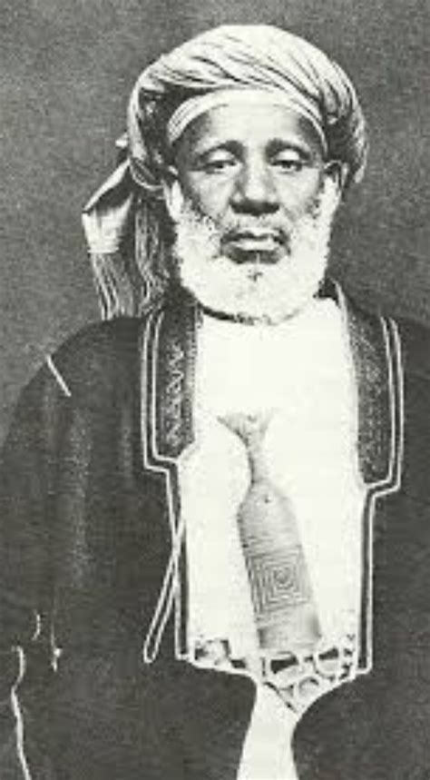 13 يونيو 1905 م توفي في زنجبار متأثرا بالملاريا التاجر والزعيم