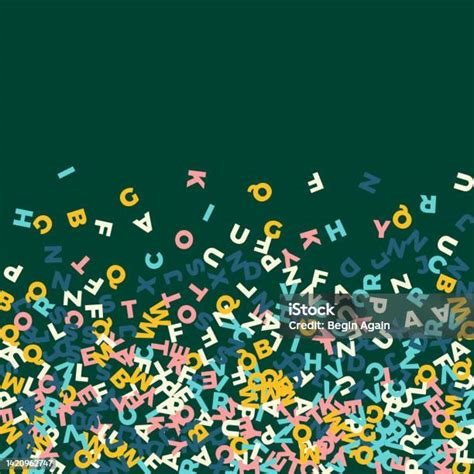 영어의 떨어지는 편지 라틴어 알파벳의 파스텔 비행 단어 외국어 학습 개념 칠판 배경에 학교 배너로 활기차게 돌아 왔습니다 낱말에 대한 스톡 벡터 아트 및 기타 이미지