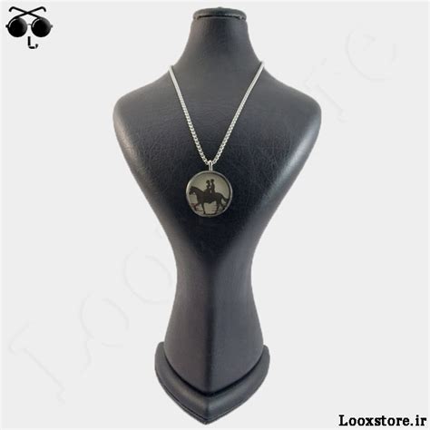 گردنبند عاشقانه شب تاب شاهزاده سوار بر اسب اکسسوری لوکس استور