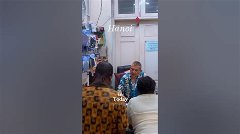 이미 오래전 눌러 살고 있듯 일하고 산책하고 거닐고 머무는 곳 나의 단골가게 Youtube