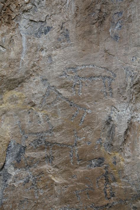 Наскальная живопись Пикабу